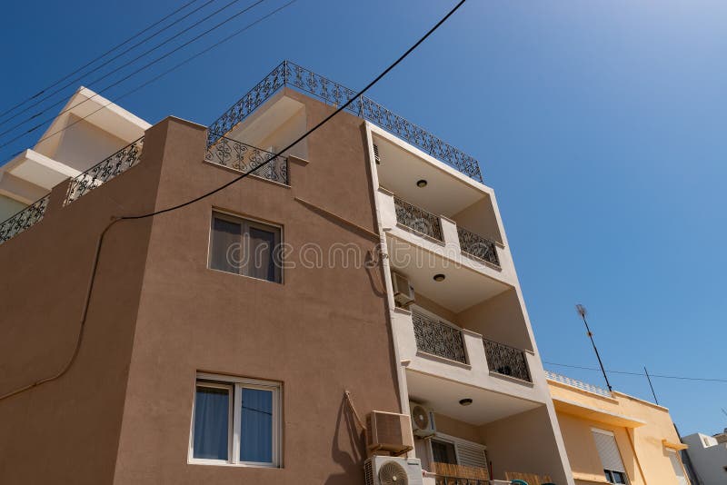 Downtown Agios Nikolaos editorial photography. Image of downtown ...