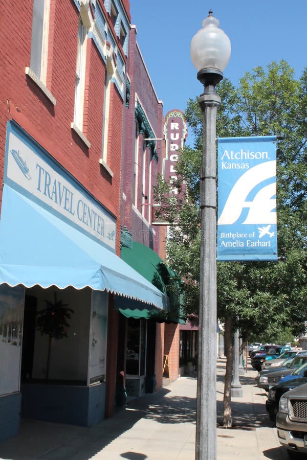 Downtown Atchison, Kansas editorial stock image. Image of town - 32864779