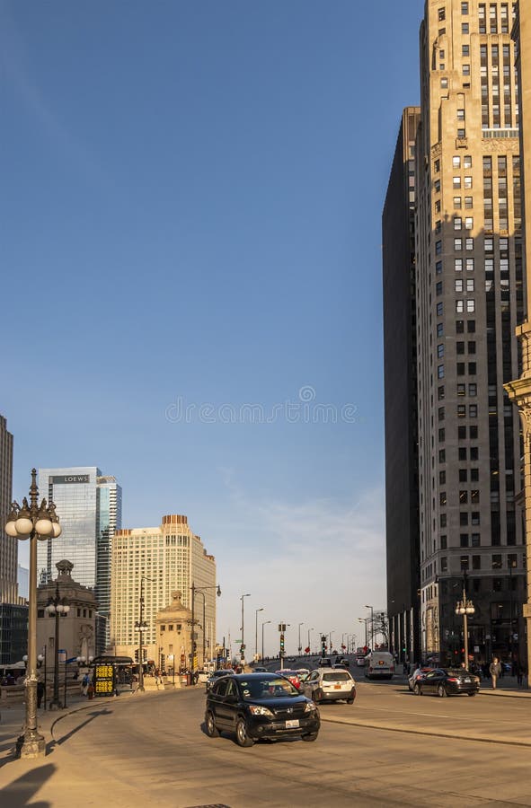 Downtown Chicago, E Wacker Drive Perspective Editorial Photography ...