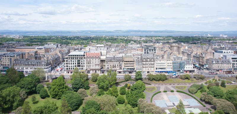 Downtown of Edinburgh editorial stock photo. Image of destination ...