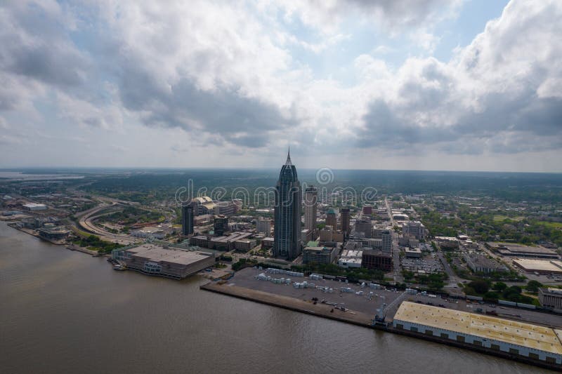 The Downtown Mobile, Alabama Waterfront Skyline Editorial Photo - Image ...