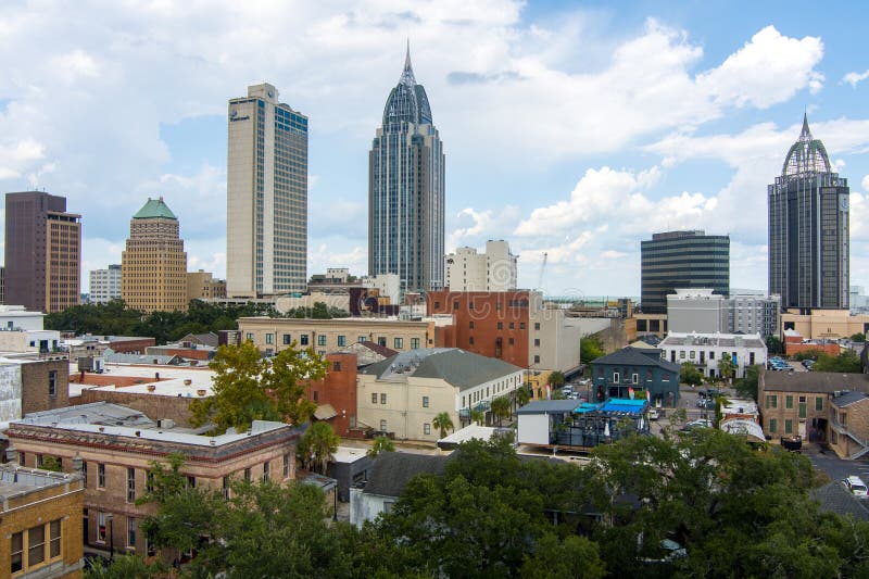 The Downtown Mobile, Alabama Waterfront Skyline Editorial Image - Image ...