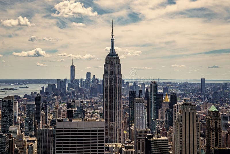 Downtown New York City with Skyscraper Building Architecture in ...