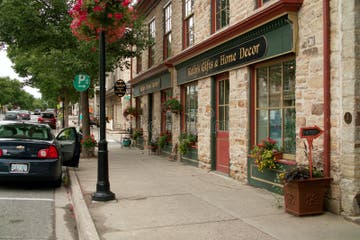 Downtown, Perth Ontario Canada Editorial Photo - Image of shop ...
