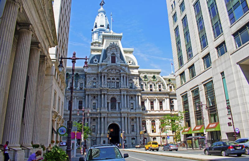 Downtown Philadelphia Street Scenes -05 Editorial Image - Image of blue ...