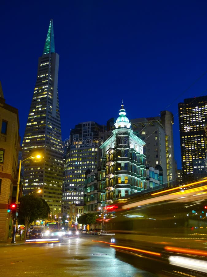 Downtown San Francisco editorial photo. Image of flatiron - 28380496