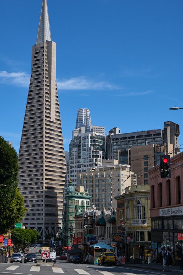 Downtown San Francisco editorial photo. Image of vertical - 253856056