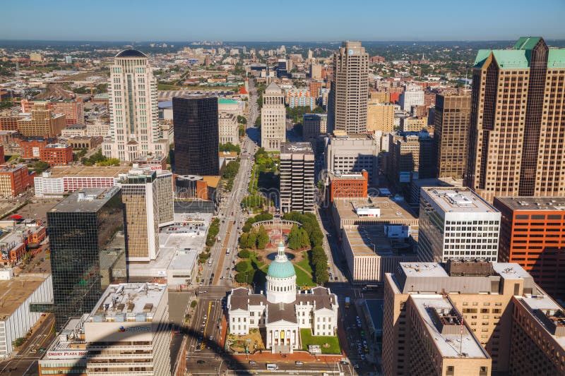Downtown St Louis, MO with the Old Courthouse Editorial Stock Image ...