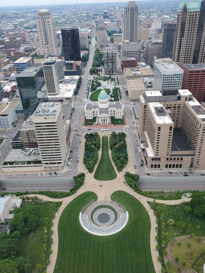 Downtown St.louis Tall View on Arch Editorial Photography - Image of ...