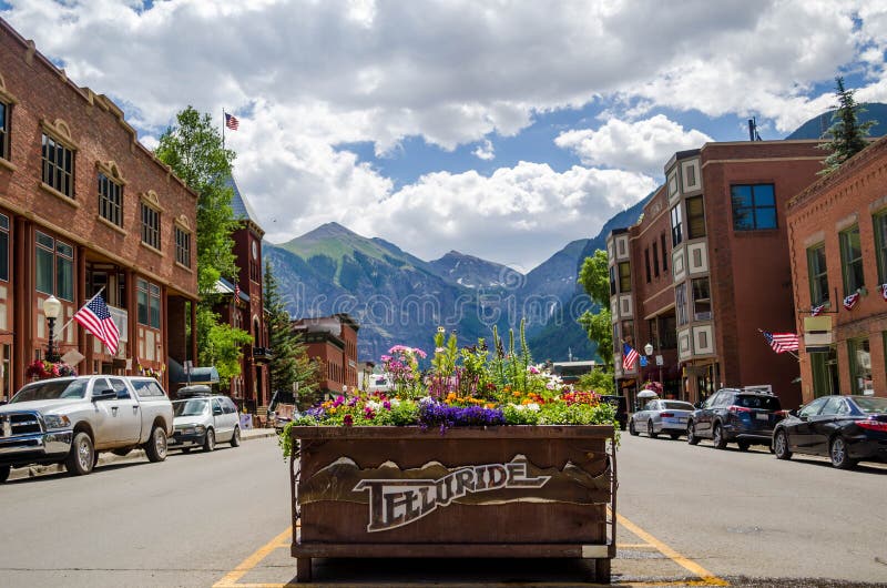 Downtown Telluride in the Spring Editorial Image - Image of range ...