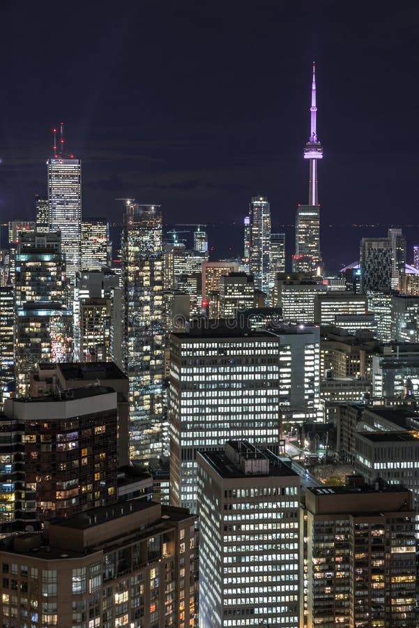 Downtown Toronto at night stock image. Image of government - 35160349
