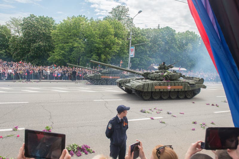 DPR Victory Day Parade 2016, Le 9 Mai Photo éditorial - Image du pouvez ...