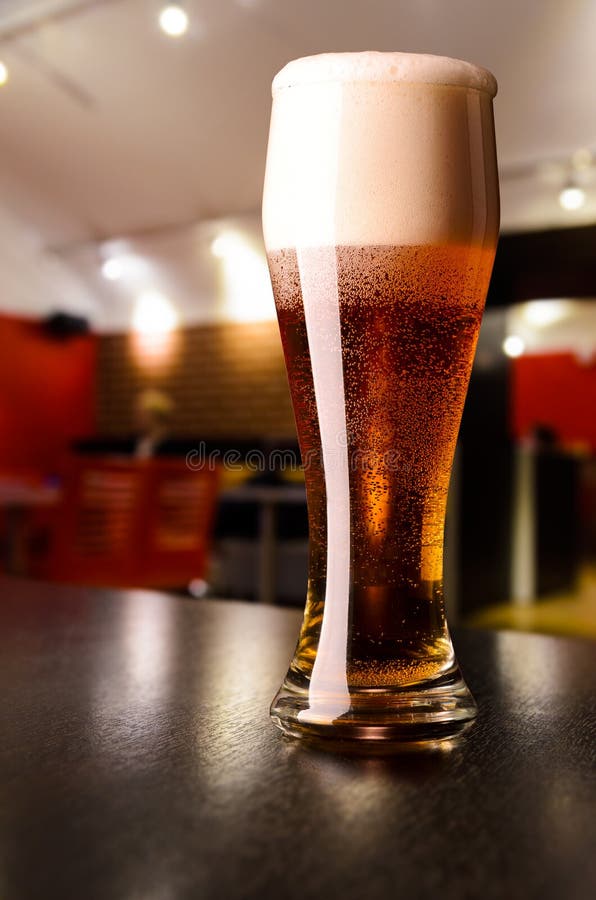 Draft beer stock image. Image of gold, bubbles, brewery - 39180155