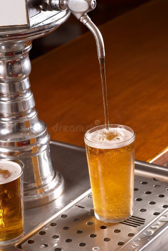 Draft pints stock photo. Image of counter, serve, faucet - 16098598
