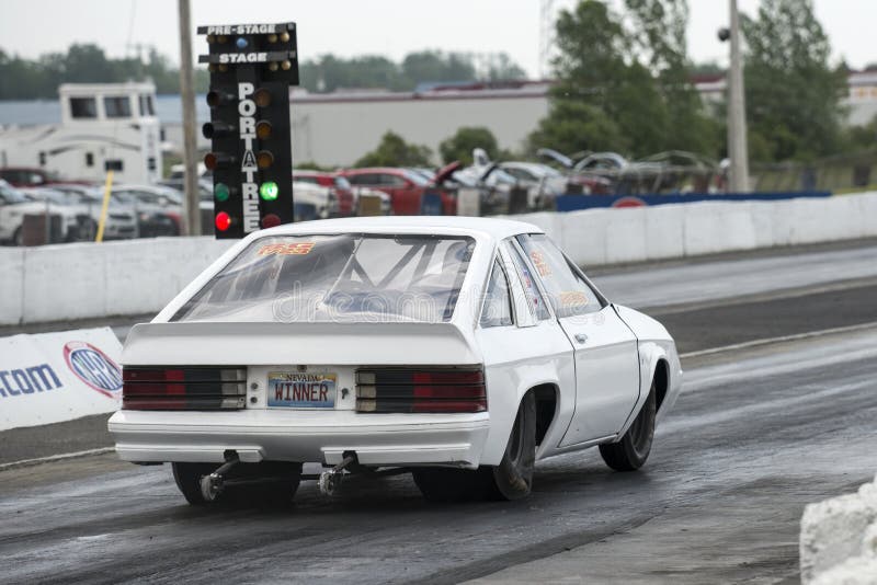 Drag racing editorial photography. Image of motor, light - 55113917