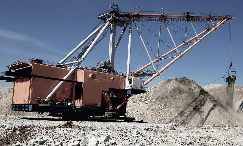 Dragline stock image. Image of resource, extreme, cast - 5544503
