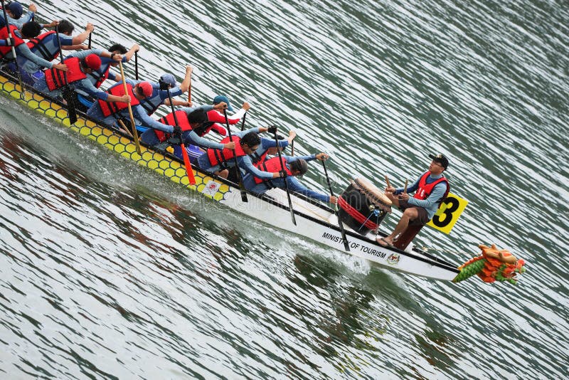 People in Activity, Rowing Dragon Boat in Racing Editorial Stock Image ...