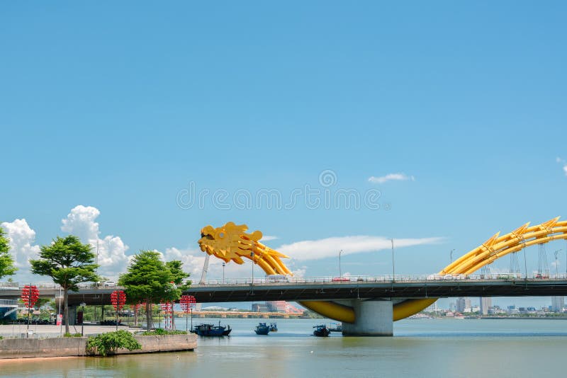 Dragon Bridge and Han River in Danang, Vietnam Editorial Photography ...
