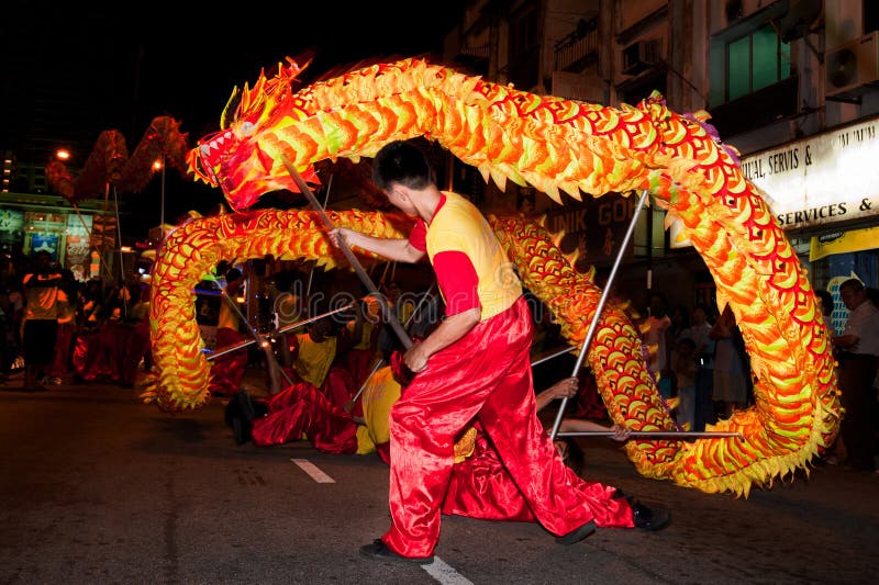 Dragon dance editorial image. Image of religion, chinese - 126058480