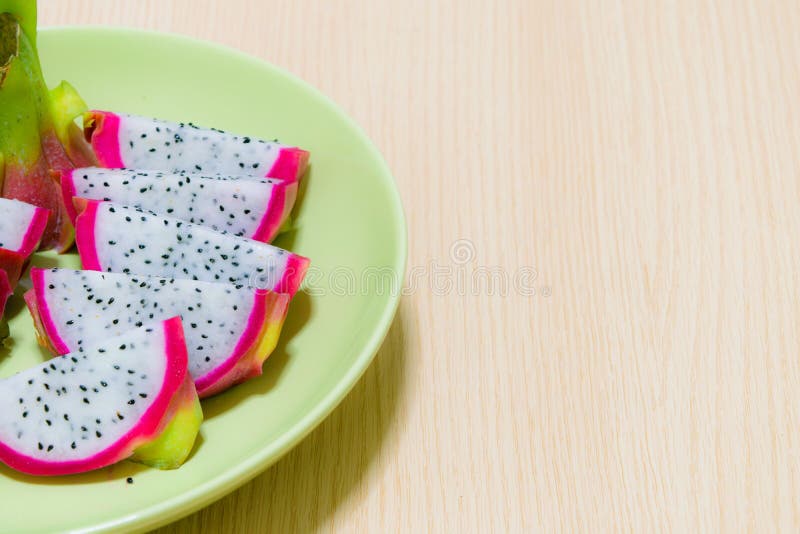 Dragon Fruit (Pitaya) on Plate Stock Image - Image of fiber, pitahaya ...