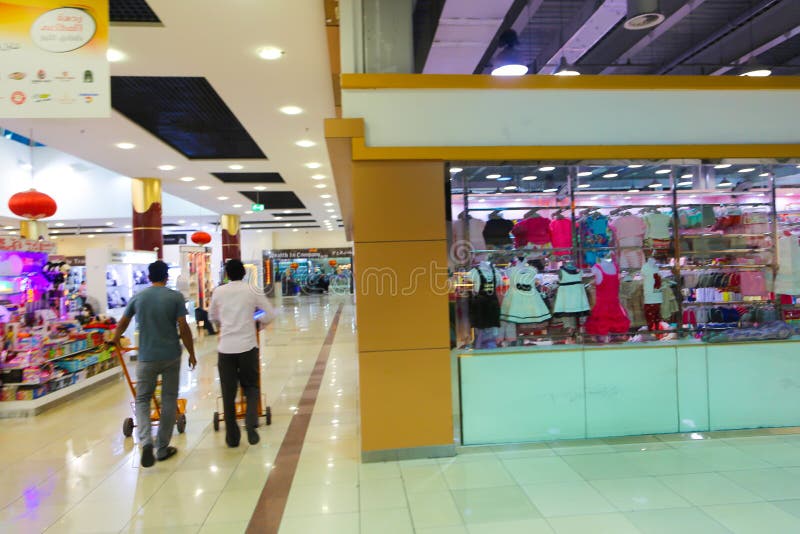 Dragon Mall Dubai imagen de archivo editorial. Imagen de visto - 100928534