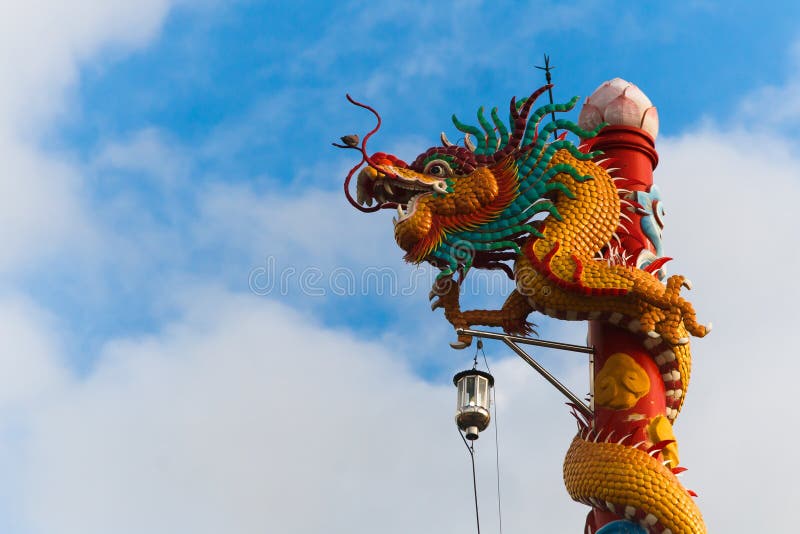 Dragon pillars. stock image. Image of chinese, golden - 32350729