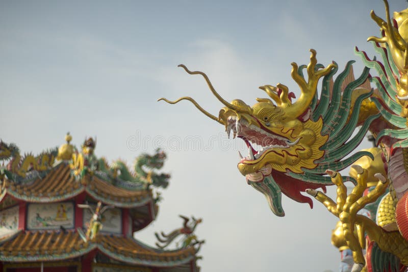 Dragon Statue on China Temple Roof Stock Photo - Image of religion ...