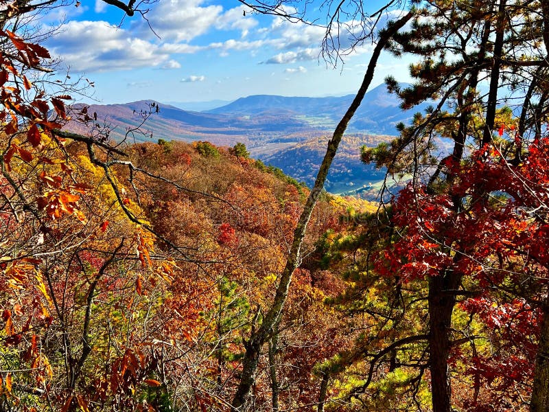 Dragons Tooth Trail in Virginia Stock Photo - Image of pattern ...