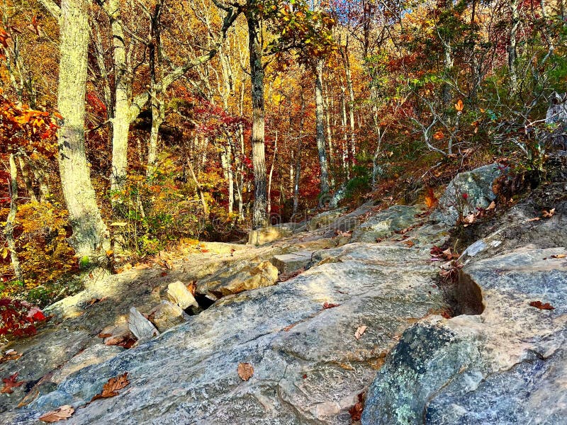 Dragons Tooth Trail in Virginia Stock Image - Image of dragons ...