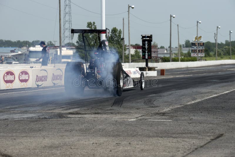 Drag racing editorial photo. Image of ready, dragster - 61101676