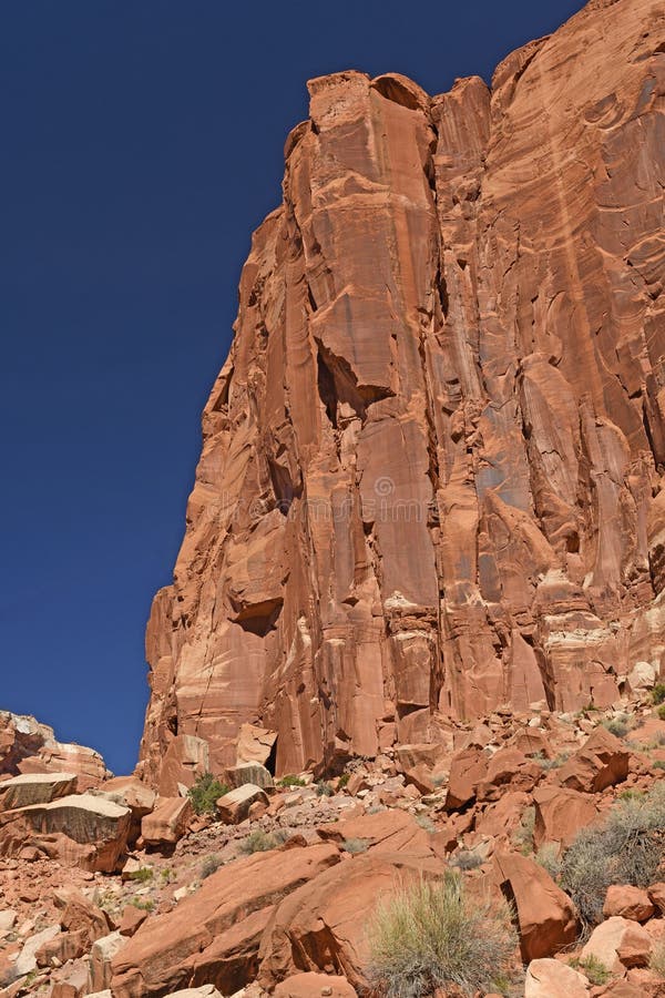 Dramatic Cliff Rising Out of the Desert Stock Photo - Image of colorful ...