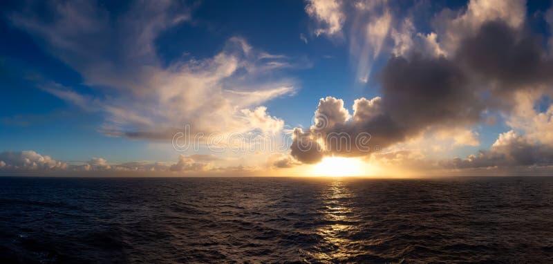 Dramatic Colorful Sunrise Sky Over North Atlantic Ocean. Cloudscape ...