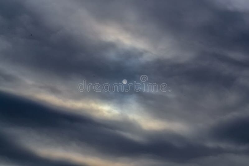 Dramatic Impressive and Beautiful Background, Texture. Sun Bright ...