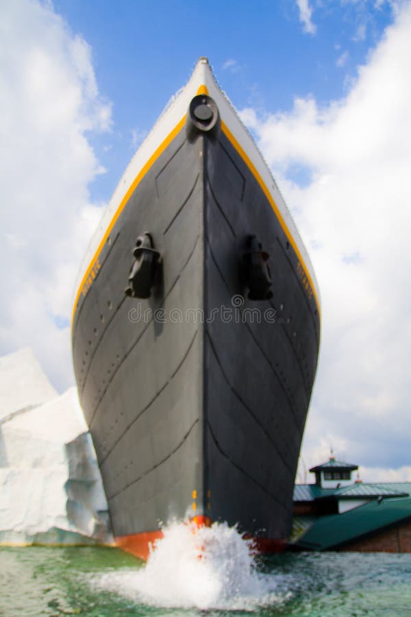 Dramatic Low Angle View of Powerful Ship Cutting through Harbor Water ...
