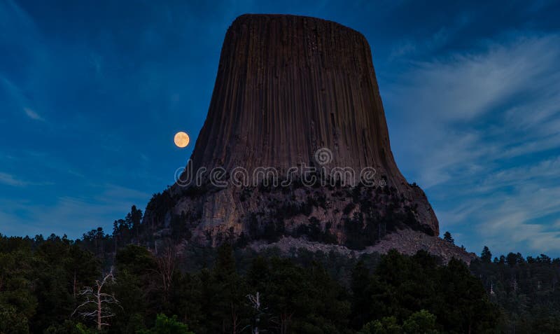 Dramatic Moonrise on Devils Tower, Devils Tower National Monument ...