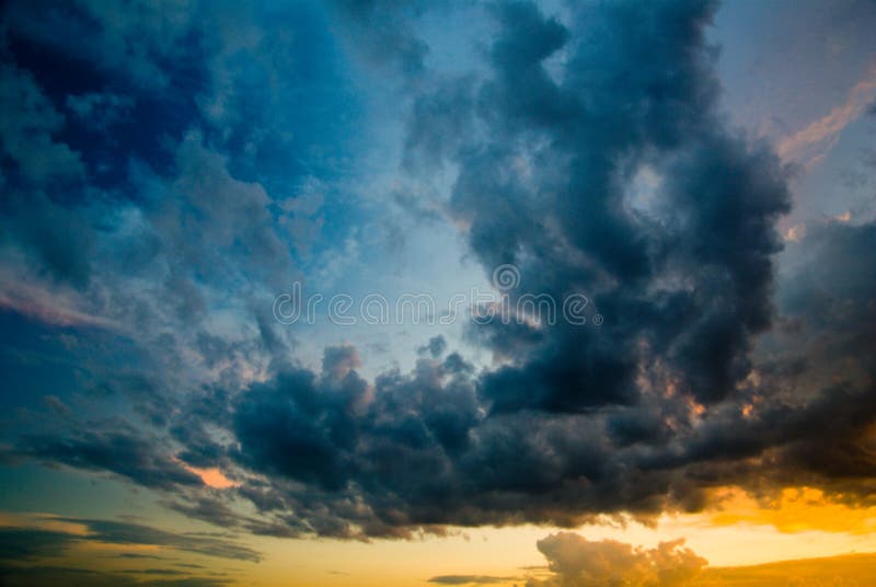 Dramatic sky stock photo. Image of moody, sunrise, cloudscape - 5993570