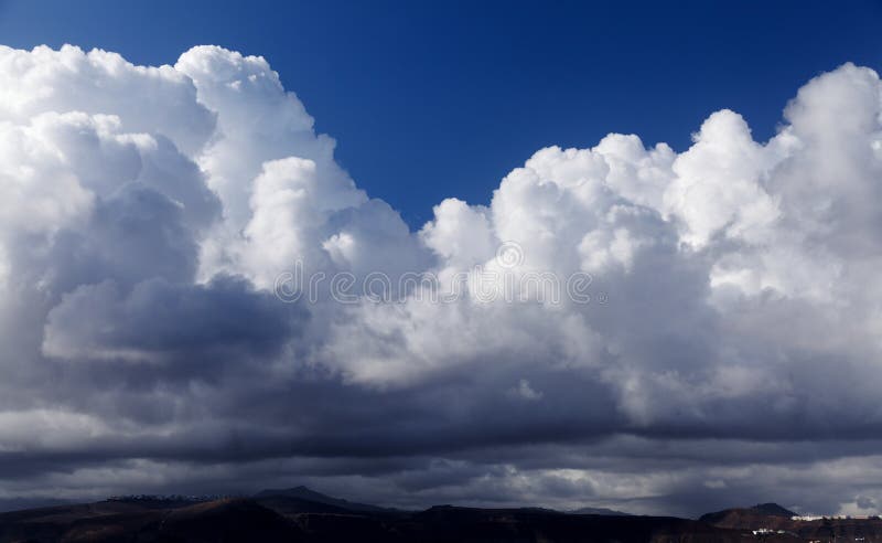 Dramatic Sky with Large Towering Cumulus Clouds Stock Image - Image of ...