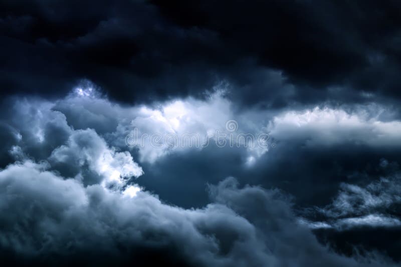 Dramatic Storm Clouds Background Stock Image - Image of heavy, clouds ...