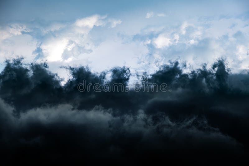 Dramatic Storm Clouds Background Stock Image - Image of gale, cumulus ...
