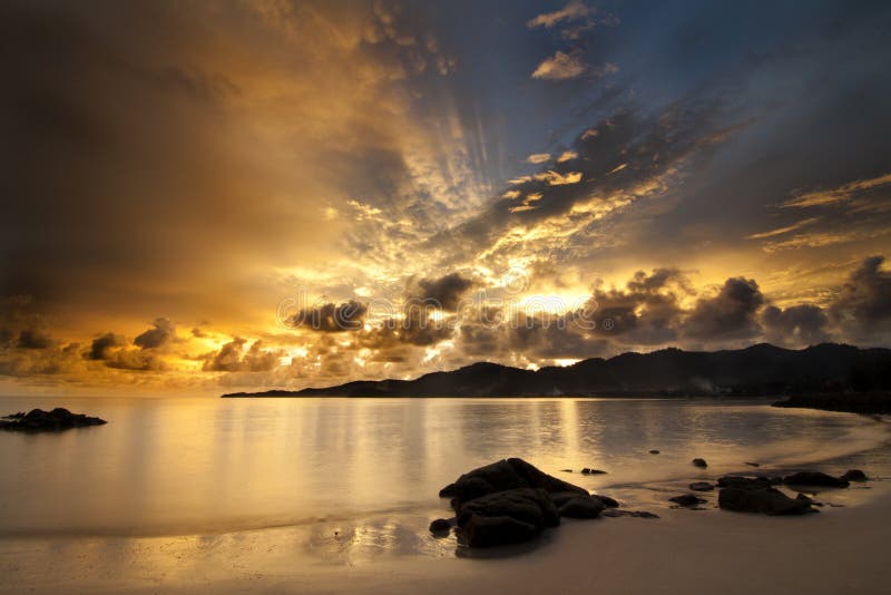 Dramatic Sunset stock photo. Image of cloud, yellow, sunset - 16952896
