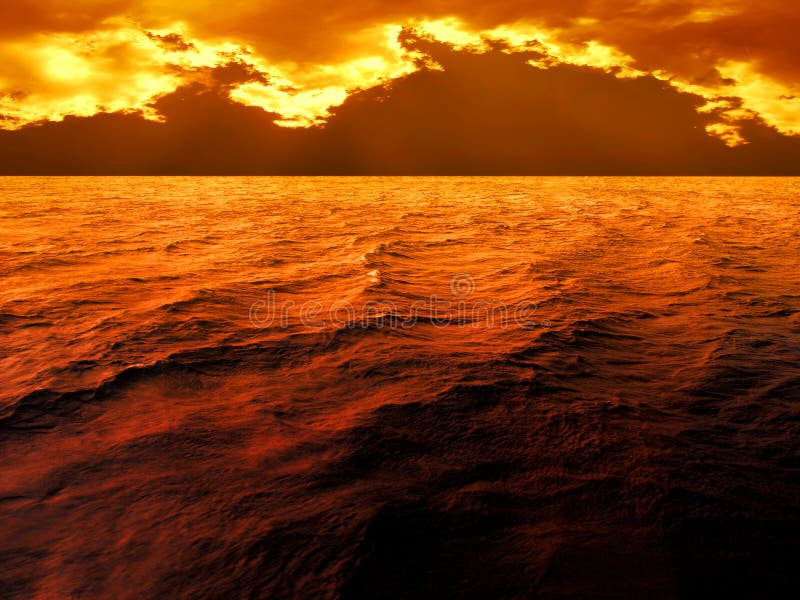 Dramatic sunset stock photo. Image of atmosphere, evening - 4695650