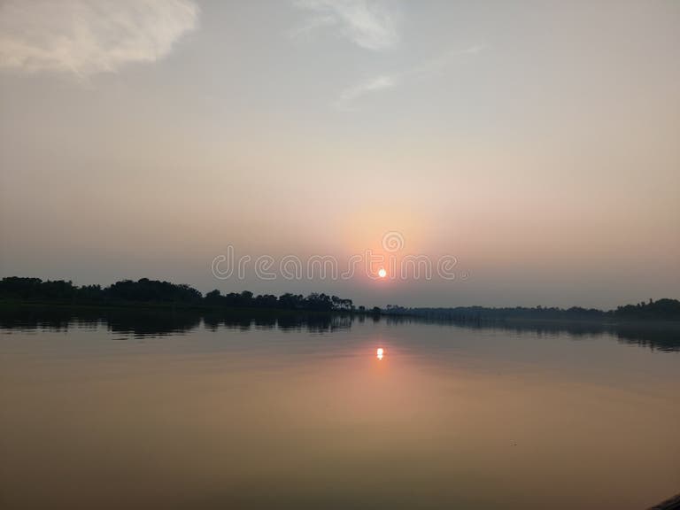 Beautiful Setting Sun and Blue Sky. Stock Photo - Image of citrus ...