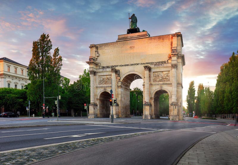 Dramatic Sunset Over Siegestor - Victory Gate Arch in Downtown Munich ...