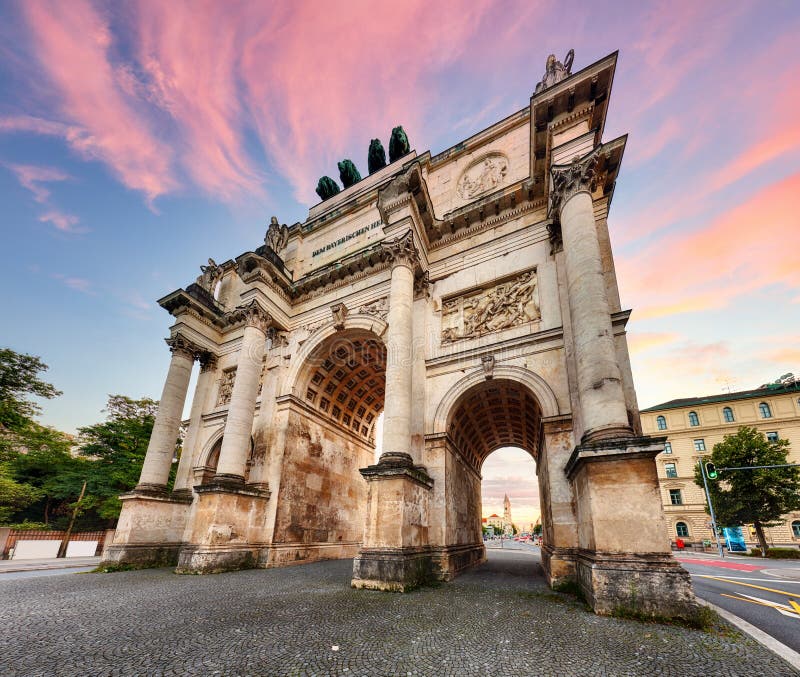 Dramatic Sunset Over Siegestor - Victory Gate Arch in Downtown Munich ...