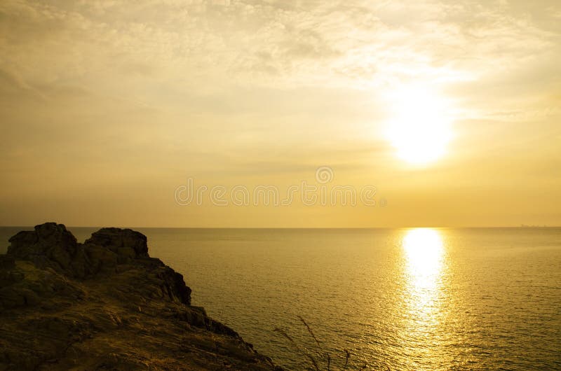 Dramatic Sunset in Thailand Stock Image - Image of horizon, dramatic ...