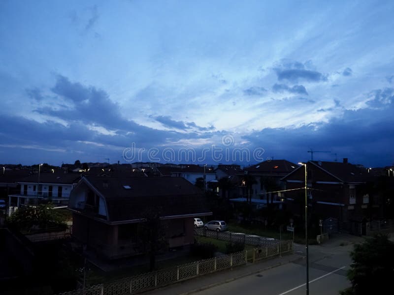 Dramatic urban sky stock image. Image of view, light - 186039221