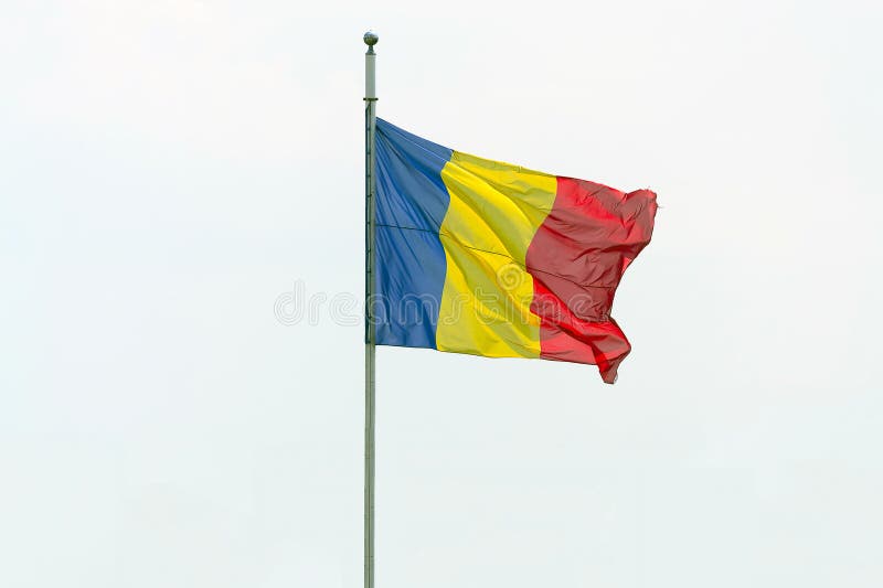 Drapeau roumain photo stock. Image du patriotisme, emblème - 32260978