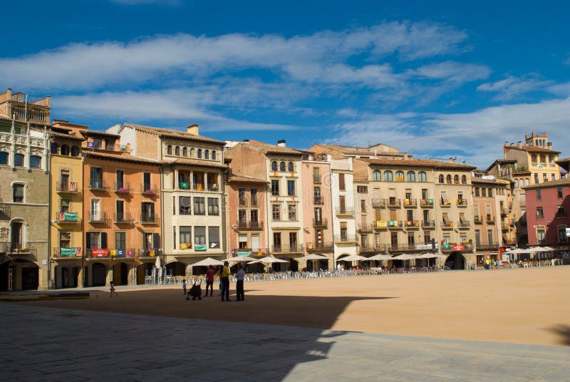 Vic, Catalogne, Espagne photo éditorial. Image du habitants - 73694901