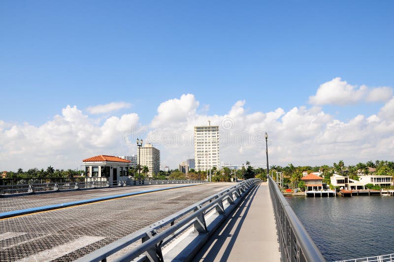 Drawbridge Over Intercoastal in South Florida Stock Image - Image of ...