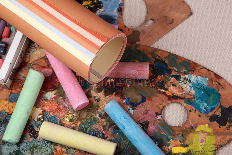 Drawing crayons with paper stock image. Image of color - 134998503